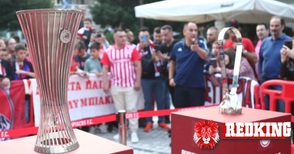 Αποθέωση για το μεγαλείο του Ολυμπιακού στο Καρπενήσι! (photo ...