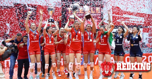 Τρεμπλούχες οι Θρυλικές κοριτσάρες του Ολυμπιακού! - ΒΟΛΕΪ - REDKING